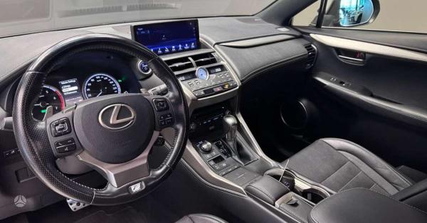Серый Лексус NX 300h 2018 в Вильнюс, объемом двигателя 2.49 л и пробегом 103 тыс. км за 29900 €, фото 10 на AUTOMOTO.COM.LV