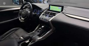Серый Лексус NX 300h 2018 в Вильнюс, объемом двигателя 2.49 л и пробегом 103 тыс. км за 29900 €, фото 11 на AUTOMOTO.COM.LV