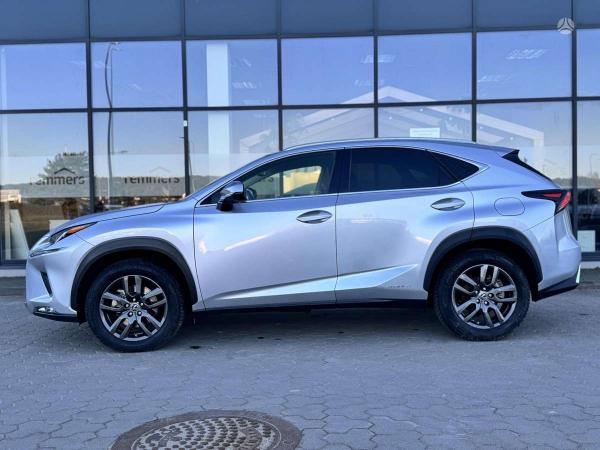 Pelēks Lexus NX 300h 2019 Viļņa, ar dzinēja tilpumu 2.49 L un nobraukumu 105 tūkst. km par 27950 €, foto 9 vietnē AUTOMOTO.COM.LV