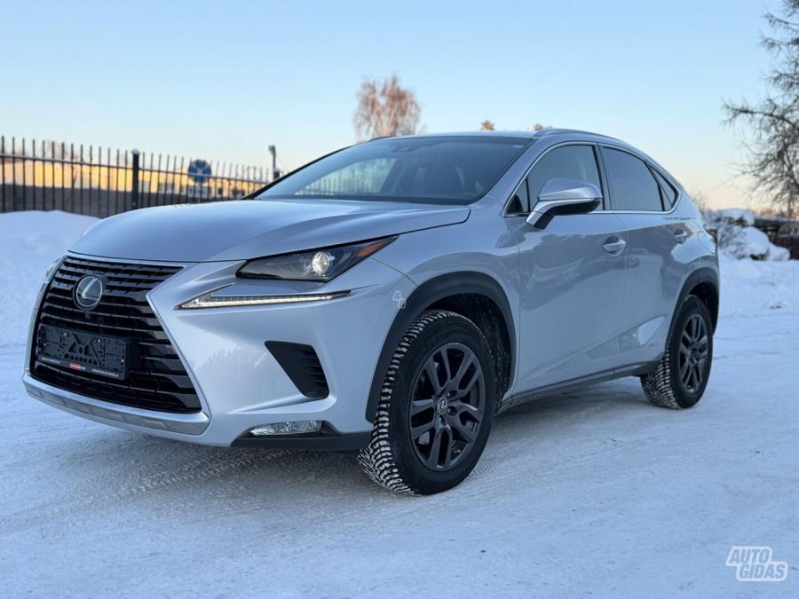 Grey Lexus NX 300h 2019 in Vilnius, with an engine capacity of 2.50 L and mileage of 105 thousand km for 26950 €, photo 1 on AUTOMOTO.COM.LV