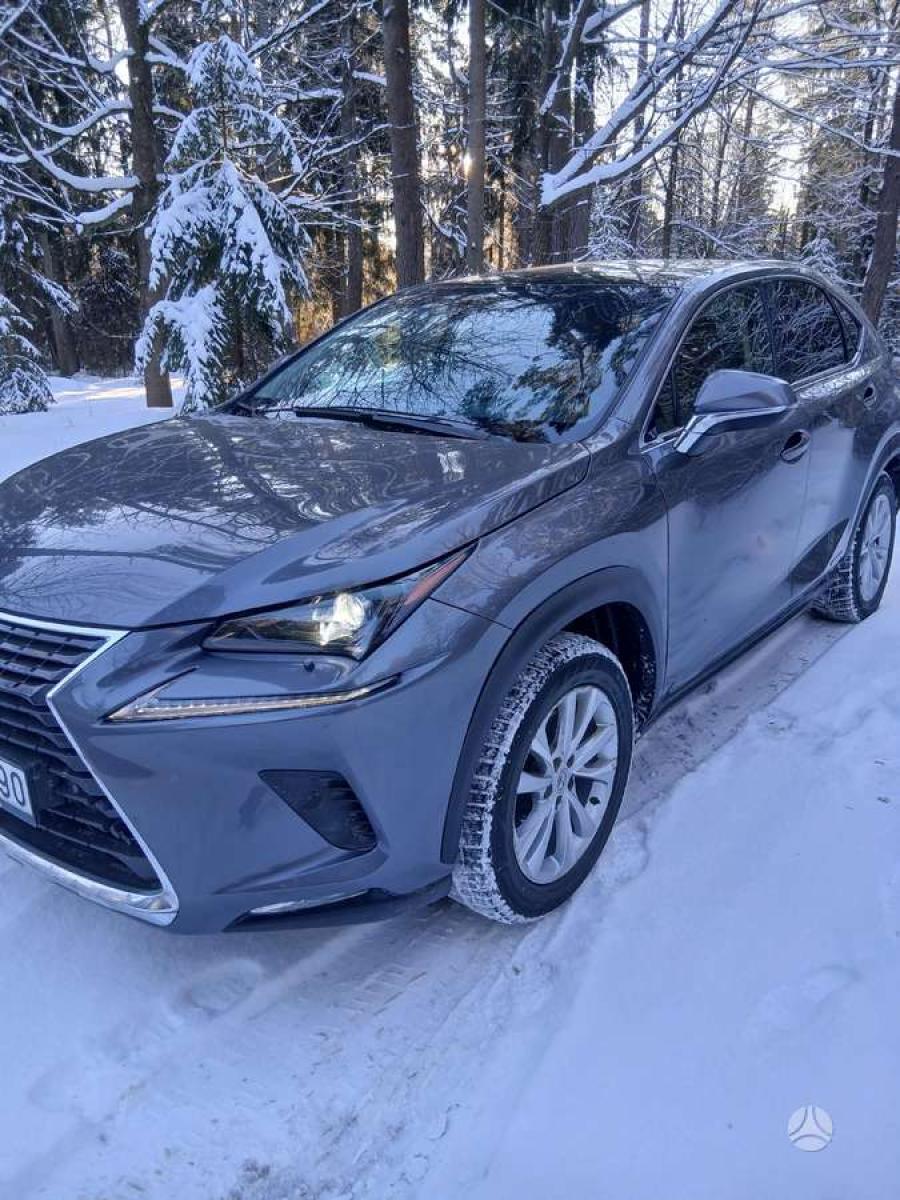 Grey Lexus NX 300h 2019 in Kaunas, with an engine capacity of 2.49 L and mileage of 129 thousand km for 22500 €, photo 2 on AUTOMOTO.COM.LV