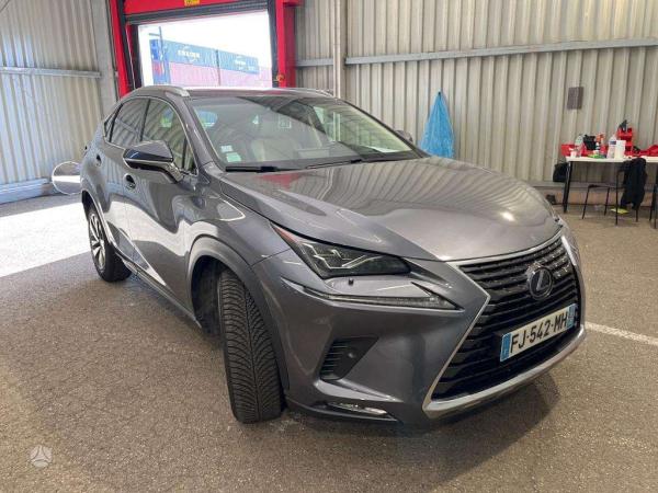 Серый Лексус NX 300h 2019 в Вильнюс, объемом двигателя 2.49 л и пробегом 103 тыс. км за 29999 €, фото 3 на AUTOMOTO.COM.LV