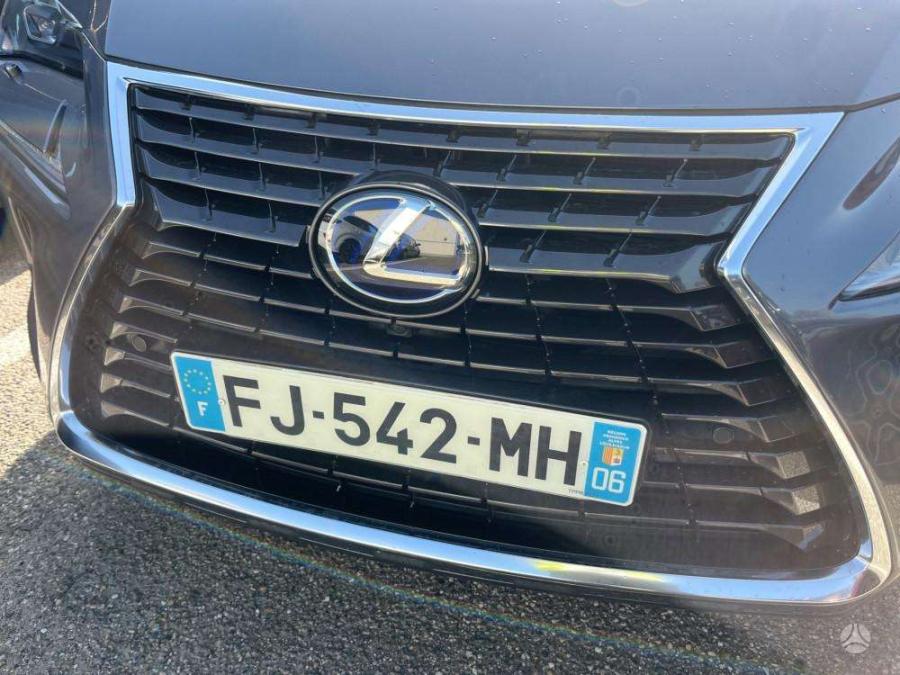 Серый Лексус NX 300h 2019 в Вильнюс, объемом двигателя 2.49 л и пробегом 103 тыс. км за 29999 €, фото 5 на AUTOMOTO.COM.LV
