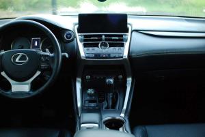 Серый Лексус NX 300h 2019 в Вильнюс, объемом двигателя 2.50 л и пробегом 152 тыс. км за 21950 €, фото 28 на AUTOMOTO.COM.LV