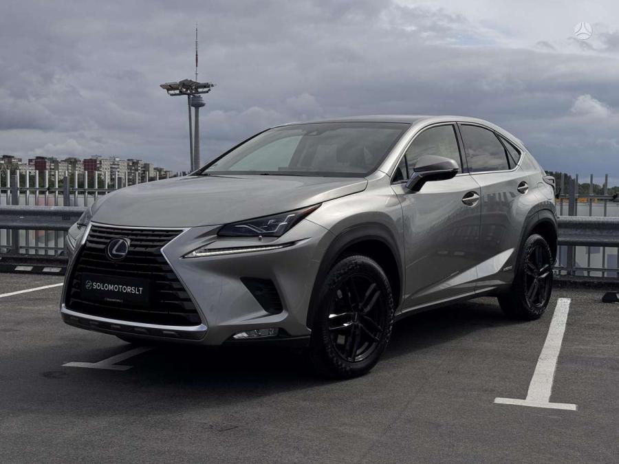Grey Lexus NX 300h 2019 in Vilnius, with an engine capacity of 2.49 L and mileage of 104 thousand km for 28850 €, photo 1 on AUTOMOTO.COM.LV