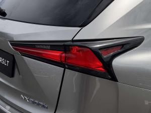 Grey Lexus NX 300h 2019 in Vilnius, with an engine capacity of 2.49 L and mileage of 104 thousand km for 28850 €, photo 7 on AUTOMOTO.COM.LV