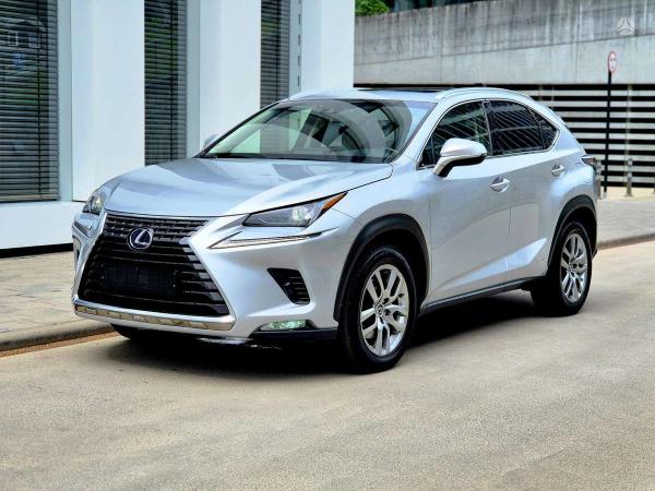 Grey Lexus NX 300h 2019 in Vilnius, with an engine capacity of 2.49 L and mileage of 155 thousand km for 23650 €, photo 6 on AUTOMOTO.COM.LV