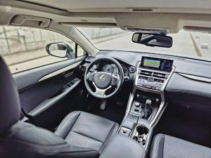 Серый Лексус NX 300h 2019 в Вильнюс, объемом двигателя 2.49 л и пробегом 155 тыс. км за 23650 €, фото 25 на AUTOMOTO.COM.LV