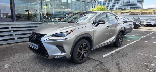 Серый Лексус NX 300h 2019 в Вильнюс, объемом двигателя 2.49 л и пробегом 80 тыс. км за 29980 €, фото 2 на AUTOMOTO.COM.LV