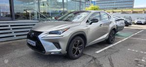 Pelēks Lexus NX 300h 2019 Viļņa, ar dzinēja tilpumu 2.49 L un nobraukumu 80 tūkst. km par 29980 €, foto 3 vietnē AUTOMOTO.COM.LV