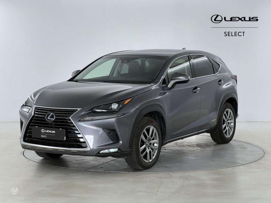 Серый Лексус NX 300h 2019 в Вильнюс, объемом двигателя 2.49 л и пробегом 138 тыс. км за 29900 €, фото 1 на AUTOMOTO.COM.LV