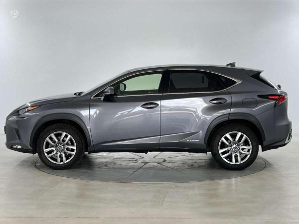 Pelēks Lexus NX 300h 2019 Viļņa, ar dzinēja tilpumu 2.49 L un nobraukumu 138 tūkst. km par 29900 €, foto 3 vietnē AUTOMOTO.COM.LV