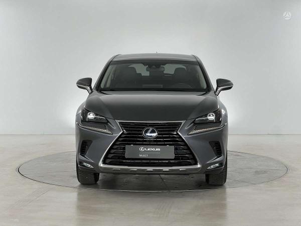 Pelēks Lexus NX 300h 2019 Viļņa, ar dzinēja tilpumu 2.49 L un nobraukumu 138 tūkst. km par 29900 €, foto 5 vietnē AUTOMOTO.COM.LV