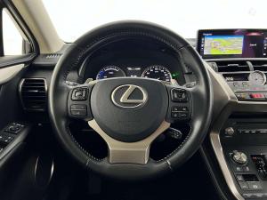 Серый Лексус NX 300h 2019 в Вильнюс, объемом двигателя 2.49 л и пробегом 138 тыс. км за 29900 €, фото 13 на AUTOMOTO.COM.LV