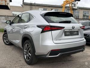 Серый Лексус NX 300h 2019 в Вильнюс, объемом двигателя 2.49 л и пробегом 108 тыс. км за 24500 €, фото 15 на AUTOMOTO.COM.LV