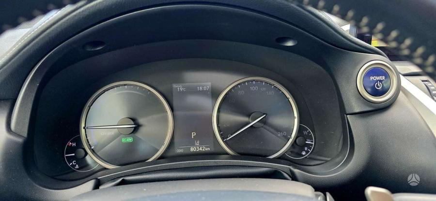 Серый Лексус NX 300h 2019 в Вильнюс, объемом двигателя 2.49 л и пробегом 80 тыс. км за 29480 €, фото 8 на AUTOMOTO.COM.LV