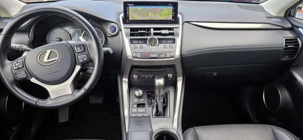 Pelēks Lexus NX 300h 2019 Viļņa, ar dzinēja tilpumu 2.49 L un nobraukumu 80 tūkst. km par 29480 €, foto 8 vietnē AUTOMOTO.COM.LV