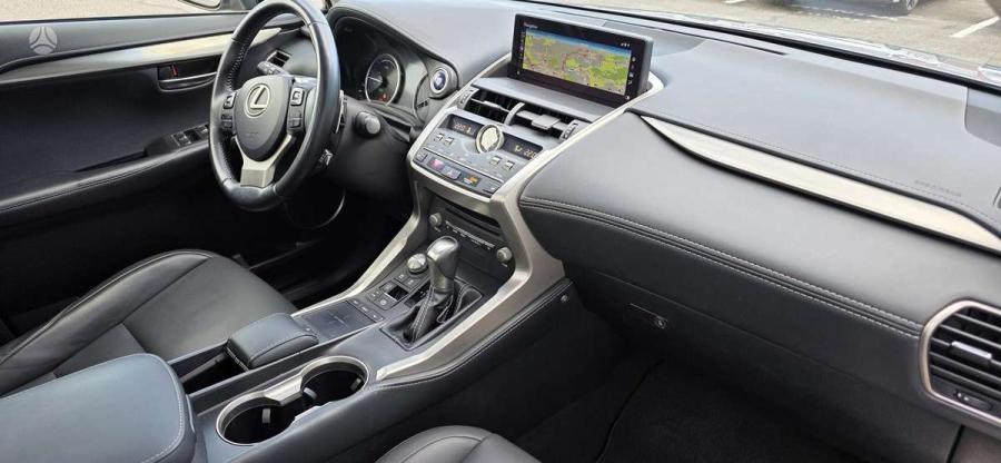 Серый Лексус NX 300h 2019 в Вильнюс, объемом двигателя 2.49 л и пробегом 80 тыс. км за 29480 €, фото 25 на AUTOMOTO.COM.LV