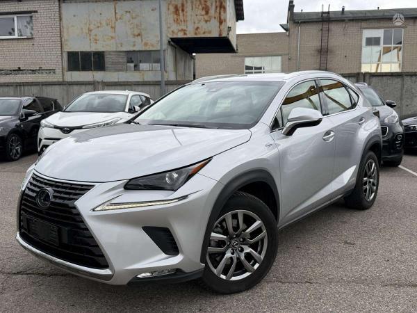 Серый Лексус NX 300h 2019 в Вильнюс, объемом двигателя 2.49 л и пробегом 108 тыс. км за 24300 €, фото 1 на AUTOMOTO.COM.LV
