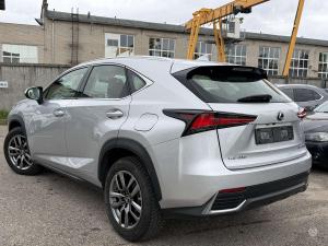 Серый Лексус NX 300h 2019 в Вильнюс, объемом двигателя 2.49 л и пробегом 108 тыс. км за 24300 €, фото 13 на AUTOMOTO.COM.LV