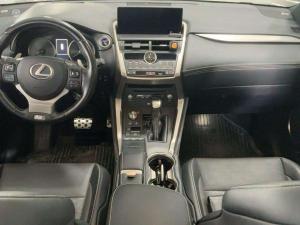 Серый Лексус NX 300h 2019 в Даугавпилс, объемом двигателя 2.49 л и пробегом 148 тыс. км за 27950 €, фото 14 на AUTOMOTO.COM.LV