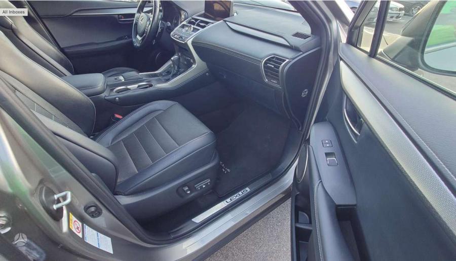 Pelēks Lexus NX 300h 2019 Viļņa, ar dzinēja tilpumu 2.49 L un nobraukumu 189 tūkst. km par 28755 €, foto 13 vietnē AUTOMOTO.COM.LV