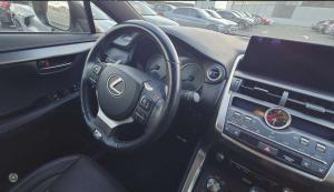 Pelēks Lexus NX 300h 2019 Viļņa, ar dzinēja tilpumu 2.49 L un nobraukumu 189 tūkst. km par 28755 €, foto 17 vietnē AUTOMOTO.COM.LV