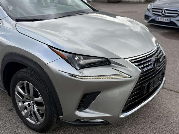 Grey Lexus NX 300h 2019 in Vilnius, with an engine capacity of 2.49 L and mileage of 240 thousand km for 19900 €, photo 6 on AUTOMOTO.COM.LV