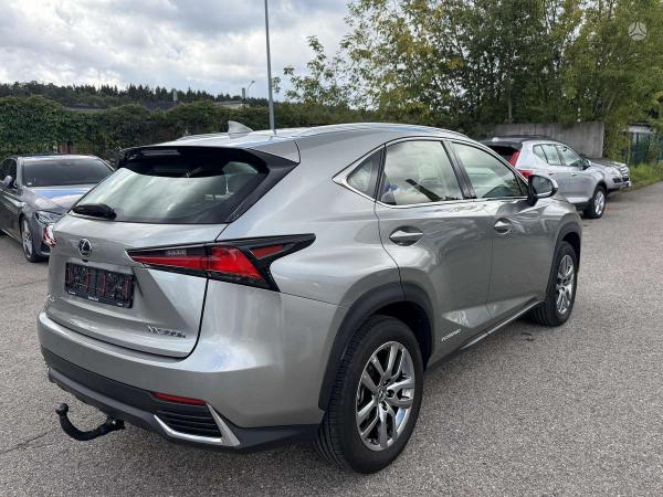 Grey Lexus NX 300h 2019 in Vilnius, with an engine capacity of 2.49 L and mileage of 240 thousand km for 19900 €, photo 11 on AUTOMOTO.COM.LV