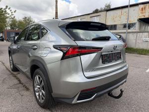 Grey Lexus NX 300h 2019 in Vilnius, with an engine capacity of 2.49 L and mileage of 240 thousand km for 19900 €, photo 15 on AUTOMOTO.COM.LV