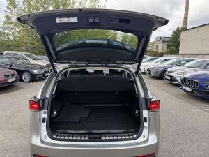 Grey Lexus NX 300h 2019 in Vilnius, with an engine capacity of 2.49 L and mileage of 240 thousand km for 19900 €, photo 17 on AUTOMOTO.COM.LV