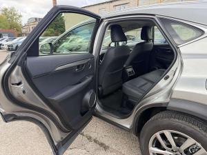 Grey Lexus NX 300h 2019 in Vilnius, with an engine capacity of 2.49 L and mileage of 240 thousand km for 19900 €, photo 18 on AUTOMOTO.COM.LV
