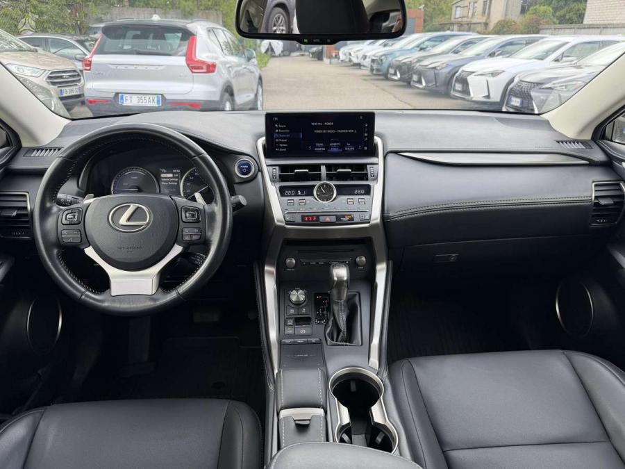 Grey Lexus NX 300h 2019 in Vilnius, with an engine capacity of 2.49 L and mileage of 240 thousand km for 19900 €, photo 21 on AUTOMOTO.COM.LV