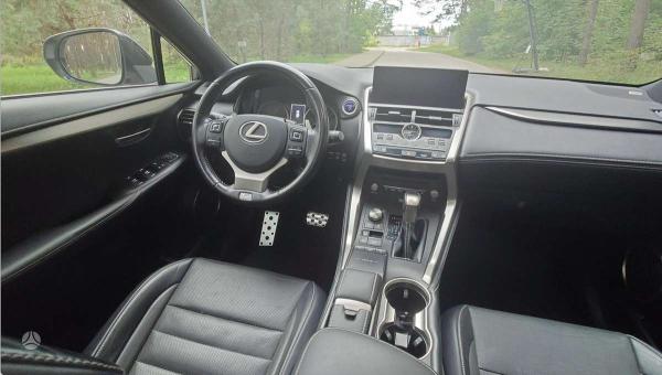 Лексус NX 300h 2019 в Вильнюс на AUTOMOTO.COM.LV Серый Лексус NX 300h 2019 в Вильнюс, объемом двигателя 2.49 л и пробегом 178 тыс. км за 27495 €, фото 10 на AUTOMOTO.COM.LV