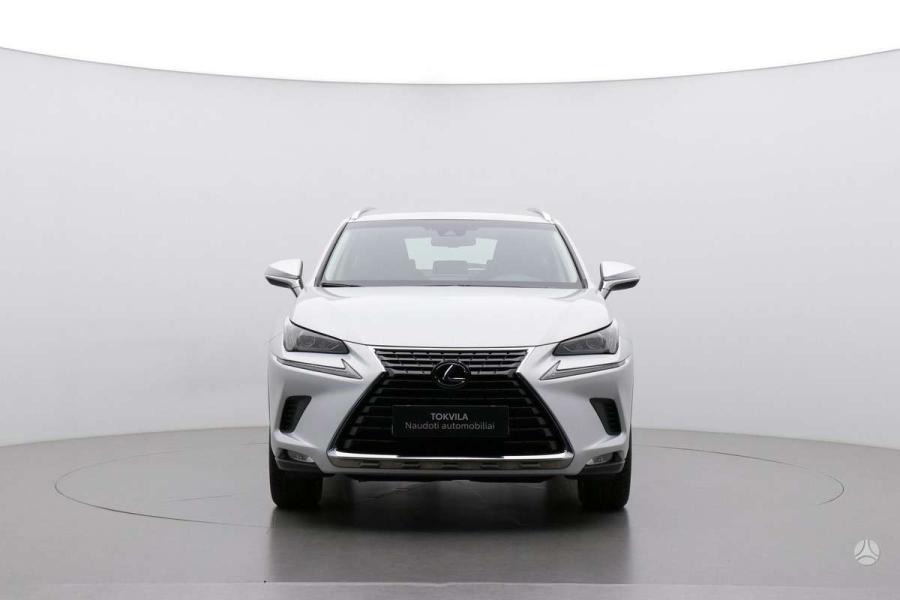 Pelēks Lexus NX 300h 2019 Viļņa, ar dzinēja tilpumu 2.49 L un nobraukumu 109 tūkst. km par 26990 €, foto 12 vietnē AUTOMOTO.COM.LV