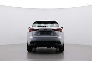 Pelēks Lexus NX 300h 2019 Viļņa, ar dzinēja tilpumu 2.49 L un nobraukumu 109 tūkst. km par 26990 €, foto 18 vietnē AUTOMOTO.COM.LV