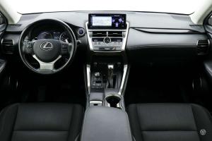 Pelēks Lexus NX 300h 2019 Viļņa, ar dzinēja tilpumu 2.49 L un nobraukumu 109 tūkst. km par 26990 €, foto 19 vietnē AUTOMOTO.COM.LV