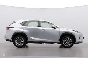 Pelēks Lexus NX 300h 2019 Viļņa, ar dzinēja tilpumu 2.49 L un nobraukumu 109 tūkst. km par 26990 €, foto 24 vietnē AUTOMOTO.COM.LV