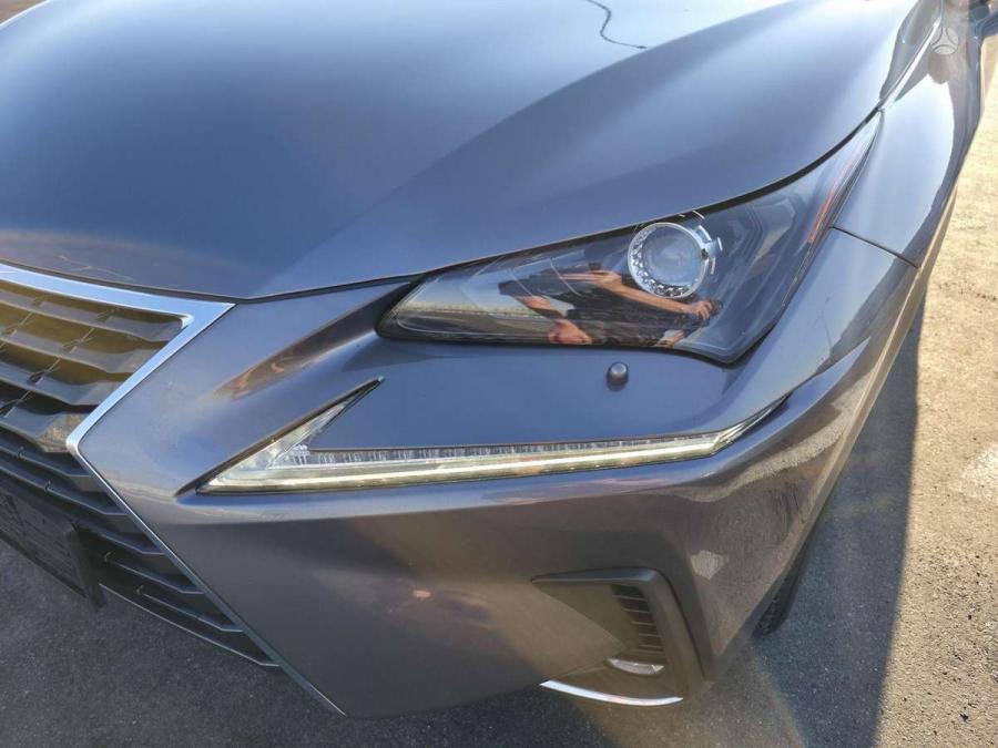 Grey Lexus NX 300h 2020 in Vilnius, with an engine capacity of 2.50 L and mileage of 80 thousand km for 28600 €, photo 14 on AUTOMOTO.COM.LV