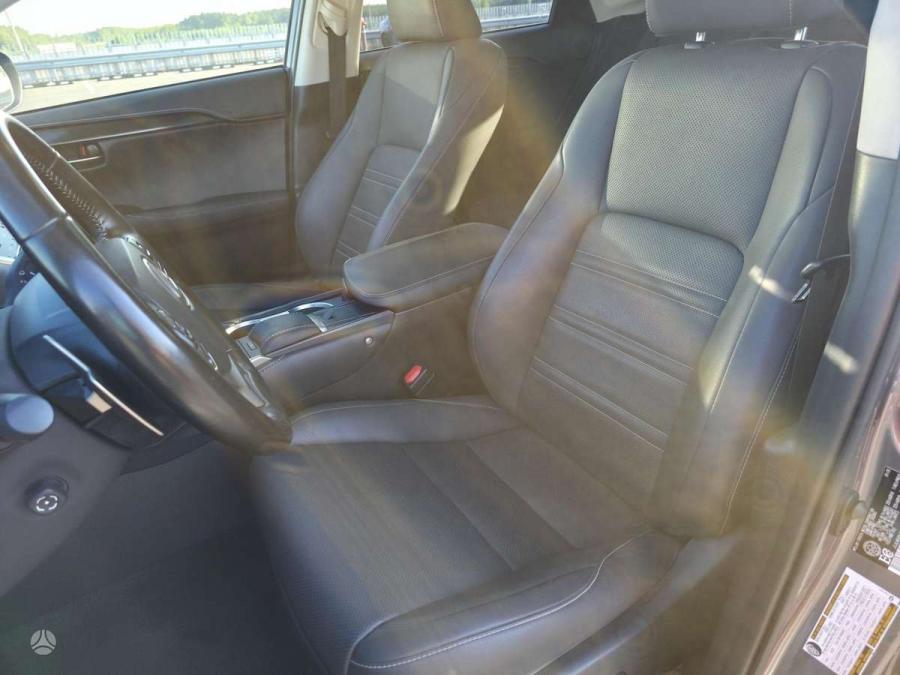 Grey Lexus NX 300h 2020 in Vilnius, with an engine capacity of 2.50 L and mileage of 80 thousand km for 28600 €, photo 27 on AUTOMOTO.COM.LV