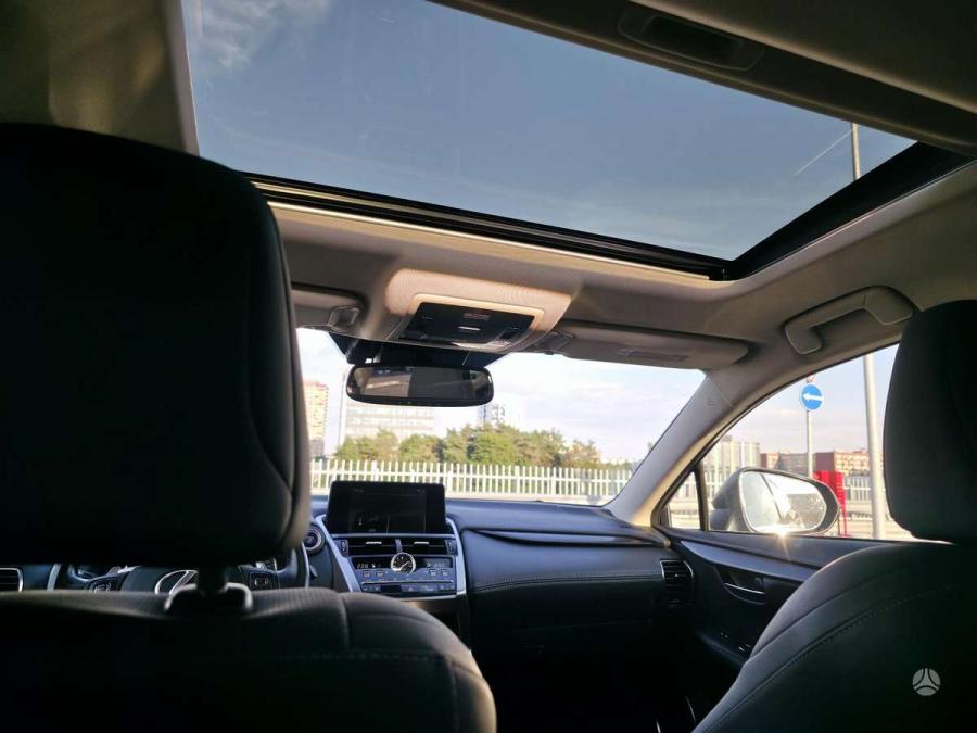 Grey Lexus NX 300h 2020 in Vilnius, with an engine capacity of 2.50 L and mileage of 80 thousand km for 28600 €, photo 30 on AUTOMOTO.COM.LV