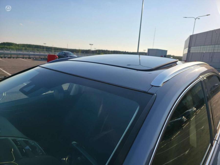 Grey Lexus NX 300h 2020 in Vilnius, with an engine capacity of 2.50 L and mileage of 80 thousand km for 28600 €, photo 40 on AUTOMOTO.COM.LV