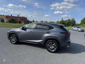 Grey Lexus NX 300h 2020 in Telschi, with an engine capacity of 2.49 L and mileage of 157 thousand km for 22500 €, photo 4 on AUTOMOTO.COM.LV