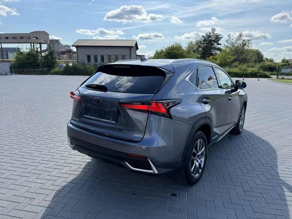 Pelēks Lexus NX 300h 2020 Telšiai, ar dzinēja tilpumu 2.49 L un nobraukumu 157 tūkst. km par 22500 €, foto 6 vietnē AUTOMOTO.COM.LV