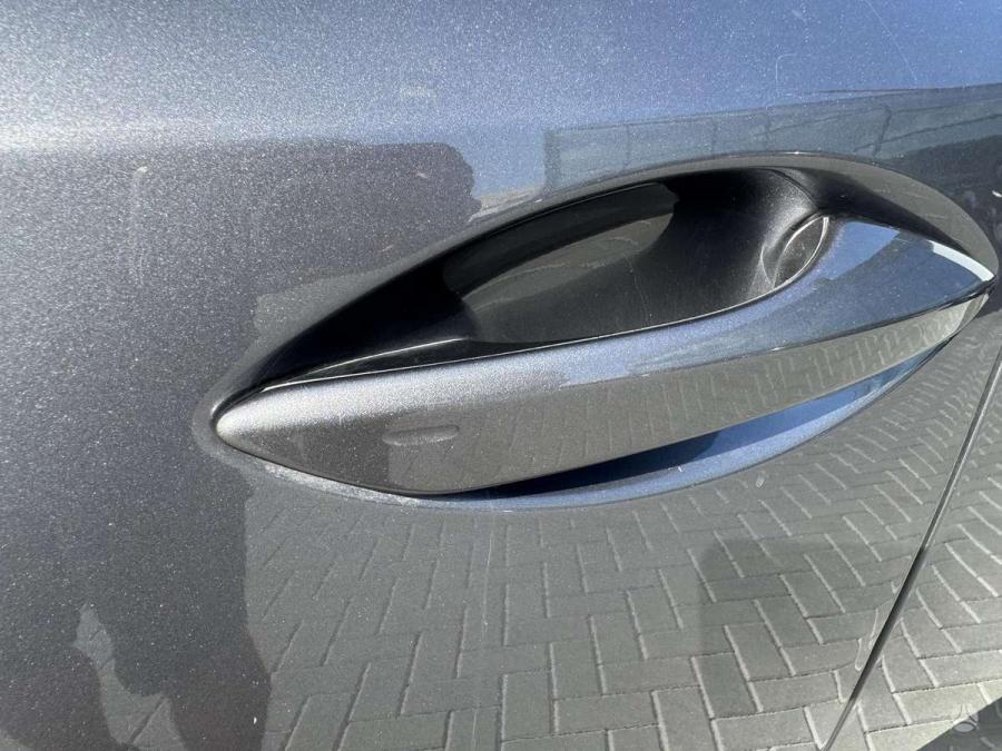 Grey Lexus NX 300h 2020 in Telschi, with an engine capacity of 2.49 L and mileage of 157 thousand km for 22500 €, photo 14 on AUTOMOTO.COM.LV
