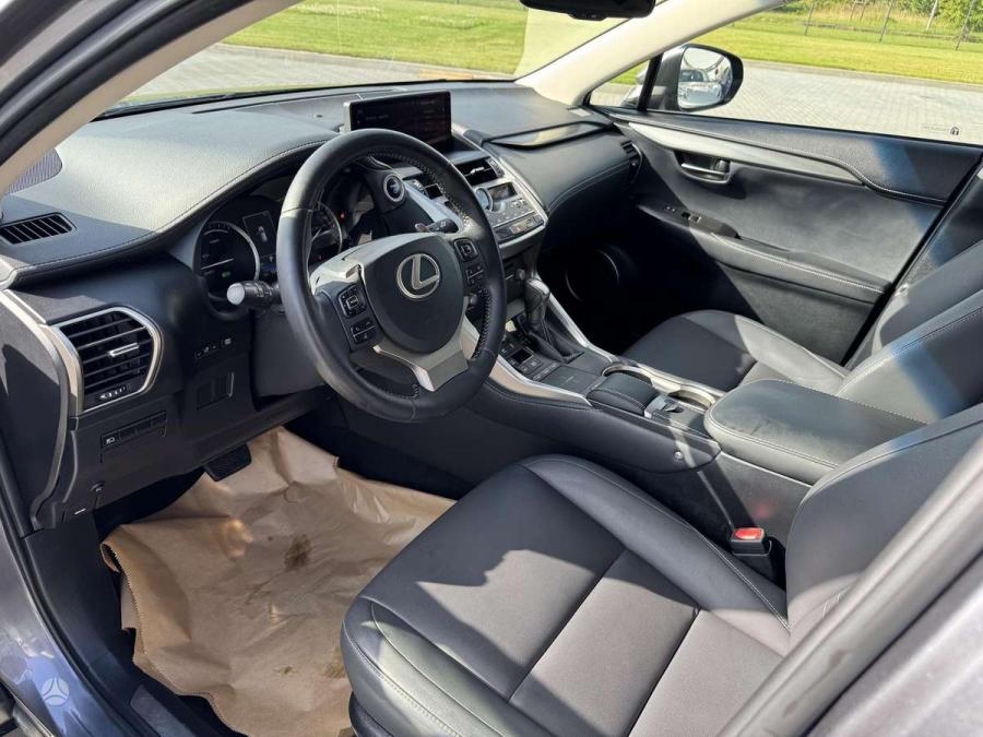 Grey Lexus NX 300h 2020 in Telschi, with an engine capacity of 2.49 L and mileage of 157 thousand km for 22500 €, photo 20 on AUTOMOTO.COM.LV