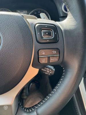 Grey Lexus NX 300h 2020 in Telschi, with an engine capacity of 2.49 L and mileage of 157 thousand km for 22500 €, photo 31 on AUTOMOTO.COM.LV