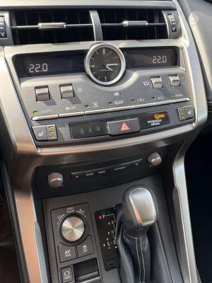 Grey Lexus NX 300h 2020 in Telschi, with an engine capacity of 2.49 L and mileage of 157 thousand km for 22500 €, photo 35 on AUTOMOTO.COM.LV