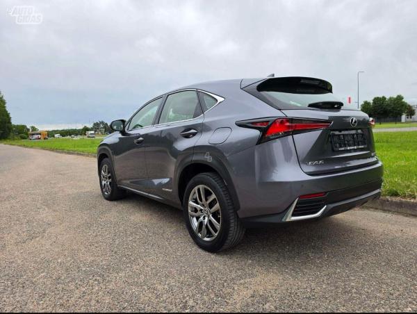 Pelēks Lexus NX 300h 2020 Kauņa, ar dzinēja tilpumu 2.50 L un nobraukumu 201 tūkst. km par 23500 €, foto 4 vietnē AUTOMOTO.COM.LV