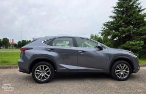 Pelēks Lexus NX 300h 2020 Kauņa, ar dzinēja tilpumu 2.50 L un nobraukumu 201 tūkst. km par 23500 €, foto 7 vietnē AUTOMOTO.COM.LV